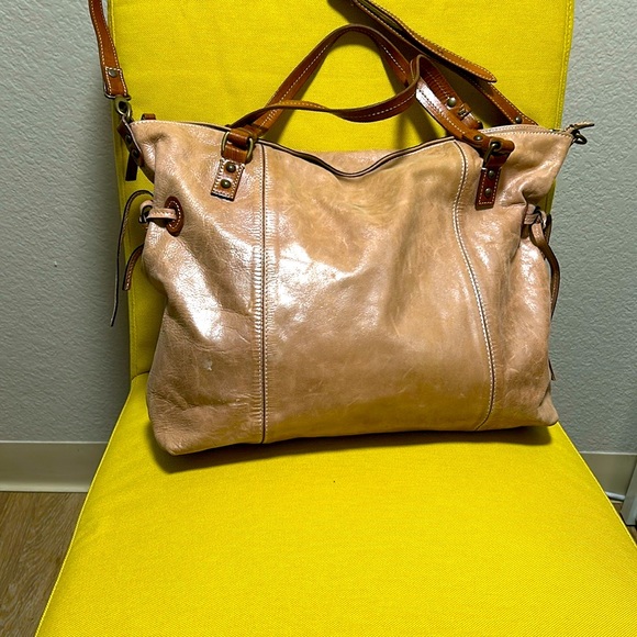 Cavalcanti | Bags | Elegant Tan Leather Tote Bag | Poshmark